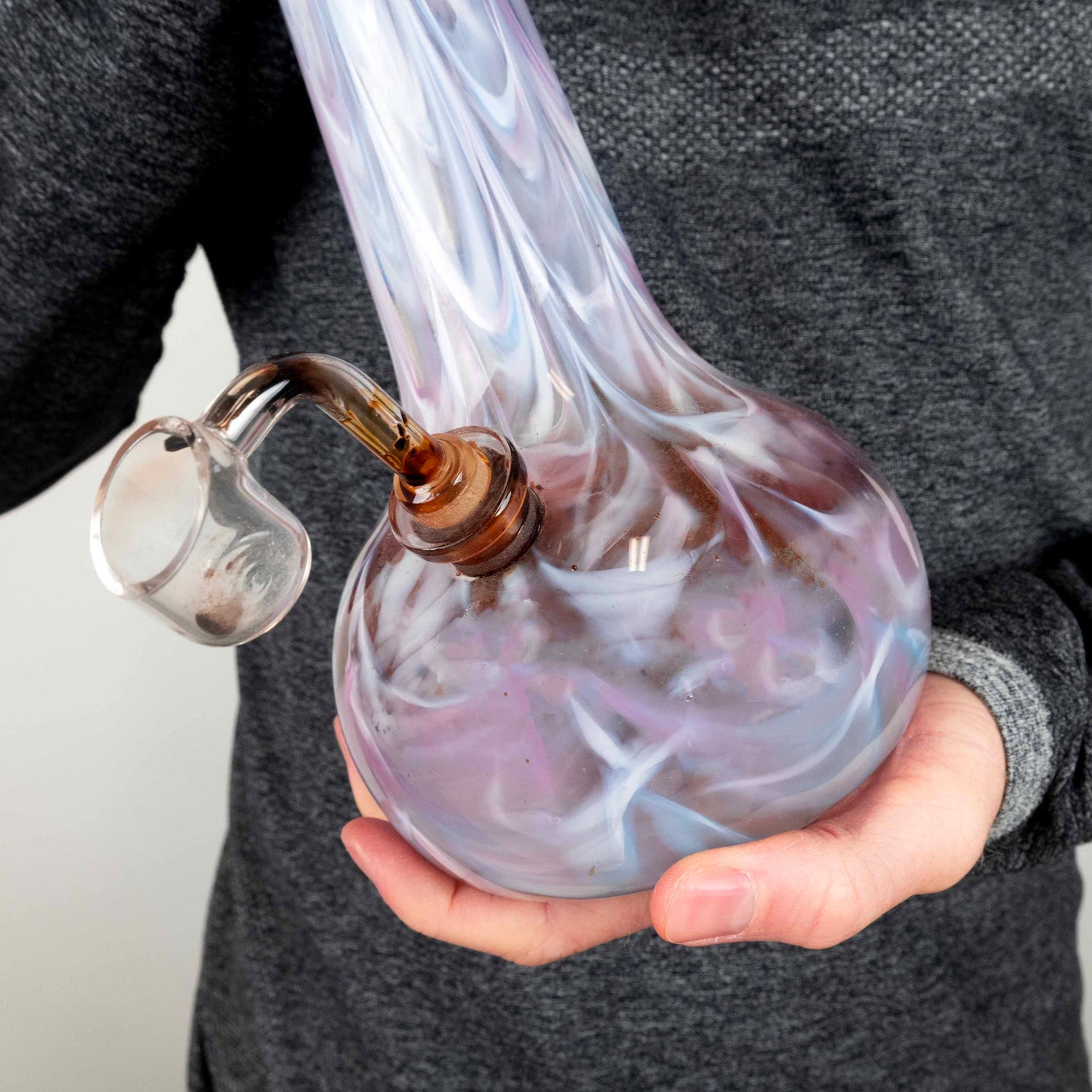 How to clean a bong – Noble Glass Gallery