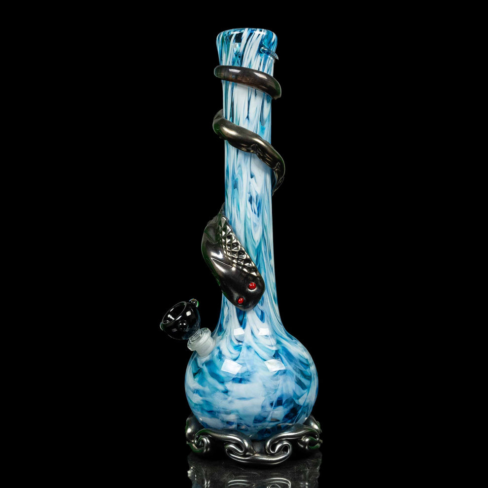 Snake bong – Noble Glass Gallery
